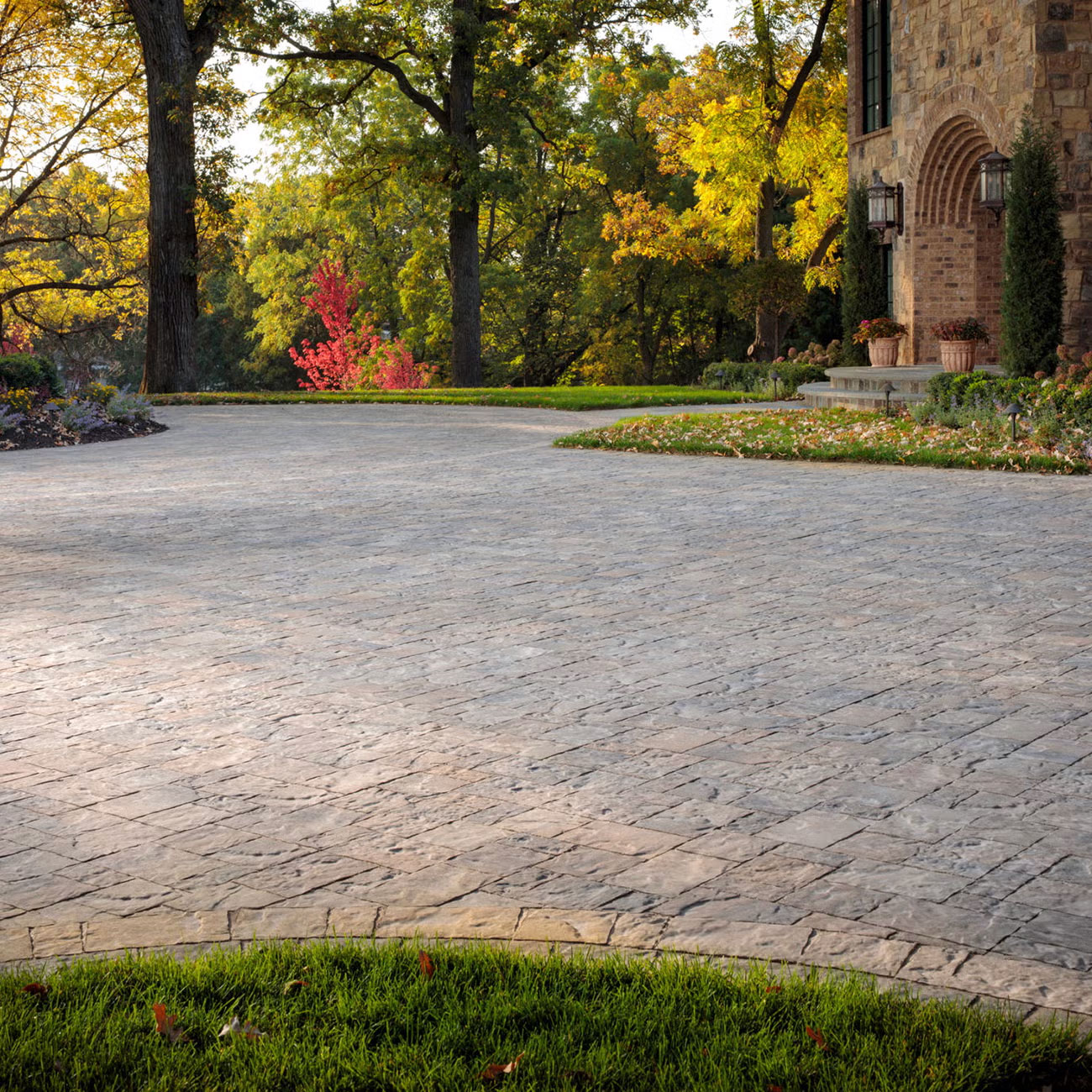 Patio Pavers: Popular Patterns to Enhance Your Outdoor Space